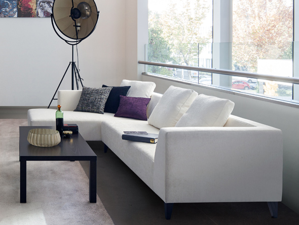 FLYMEe BASIC 2P SOFA / フライミーベーシック 2人掛け片肘ソファ 右アーム・木脚 n59169 - インテリア・家具通販【FLYMEe】